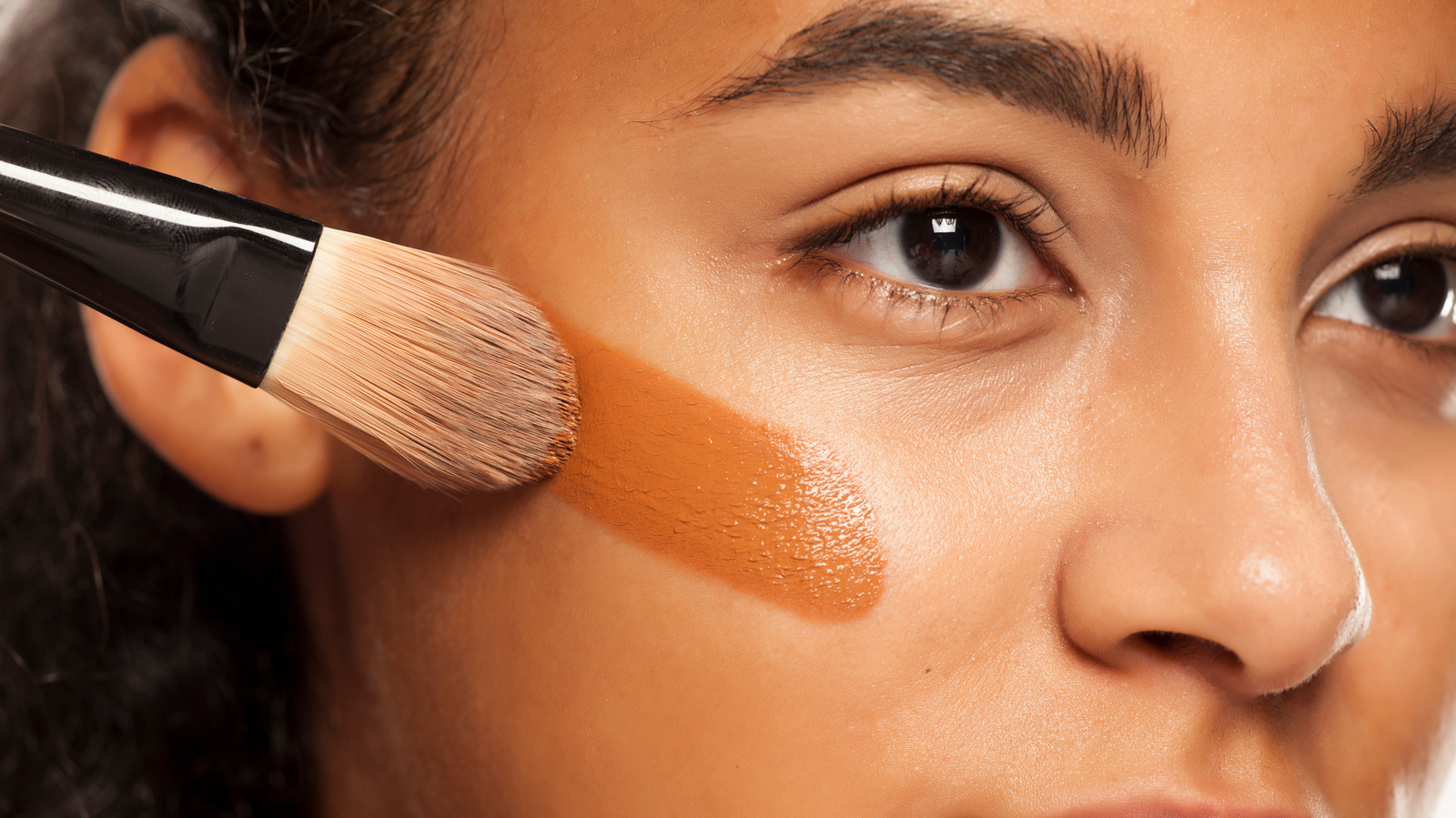 3 Signs You've Found Your Perfect Foundation Shade