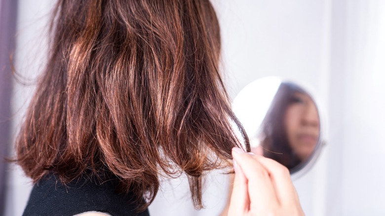 5 Hair Mistakes You Don't Want To Make If You're Over 40