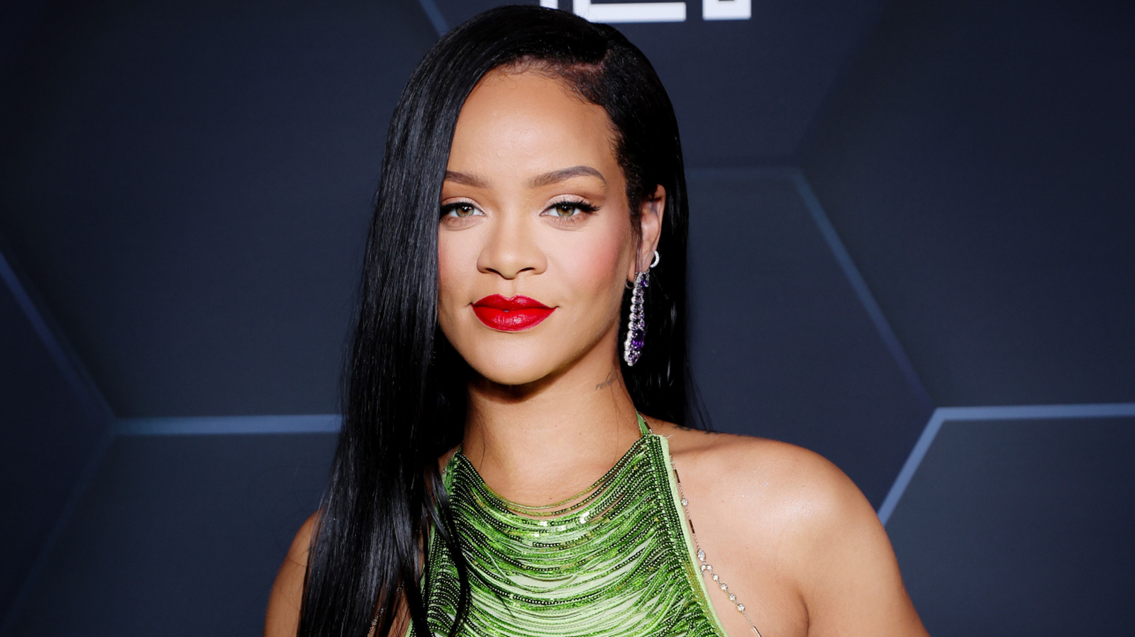 8 Celebs Who Have Mastered The Art Of The Red Lip