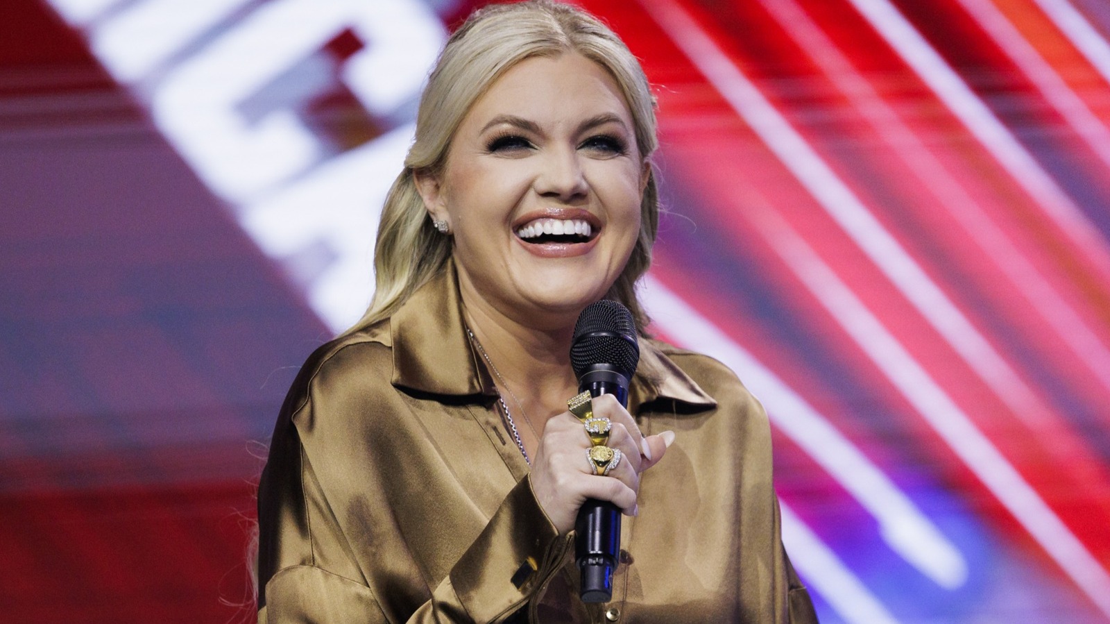 8 Times Erika Kirk Rocked Leggy Looks