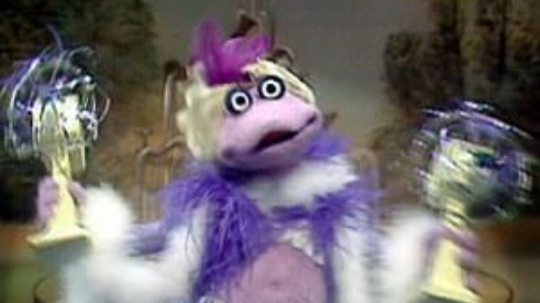 All The Female Muppets, The Complete List