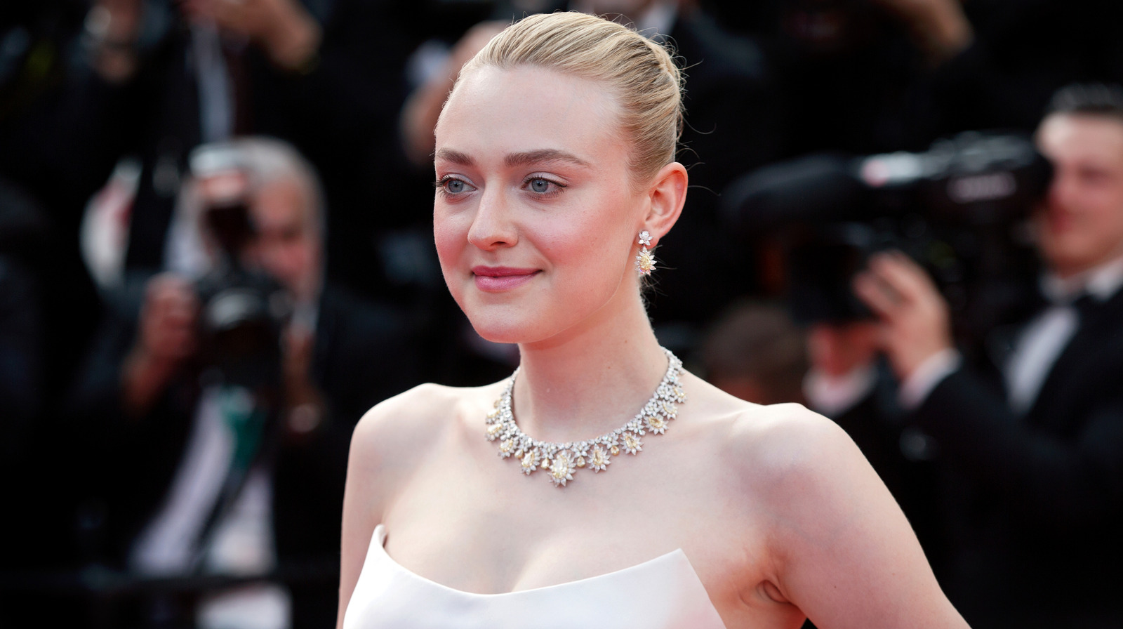 Dakota Fanning's Stunning Style Transformation Through The Years