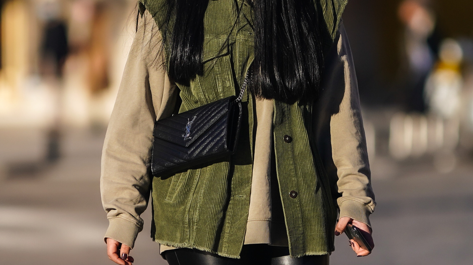 It's Time To Say Goodbye To These Outdated Handbag Trends In 2023