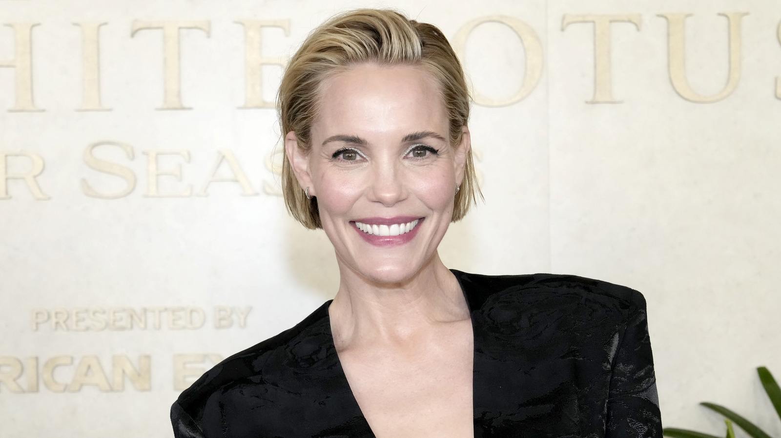 Leslie Bibb's Bob Is The Perfect Short Hair Look For Summer