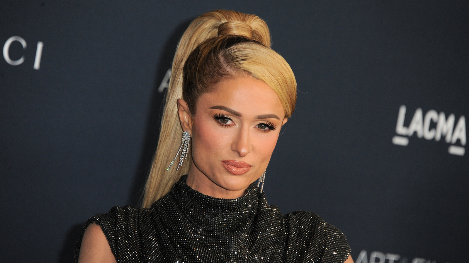 Paris Hilton Is Nearly Unrecognizable Rocking A Super-Short Bob