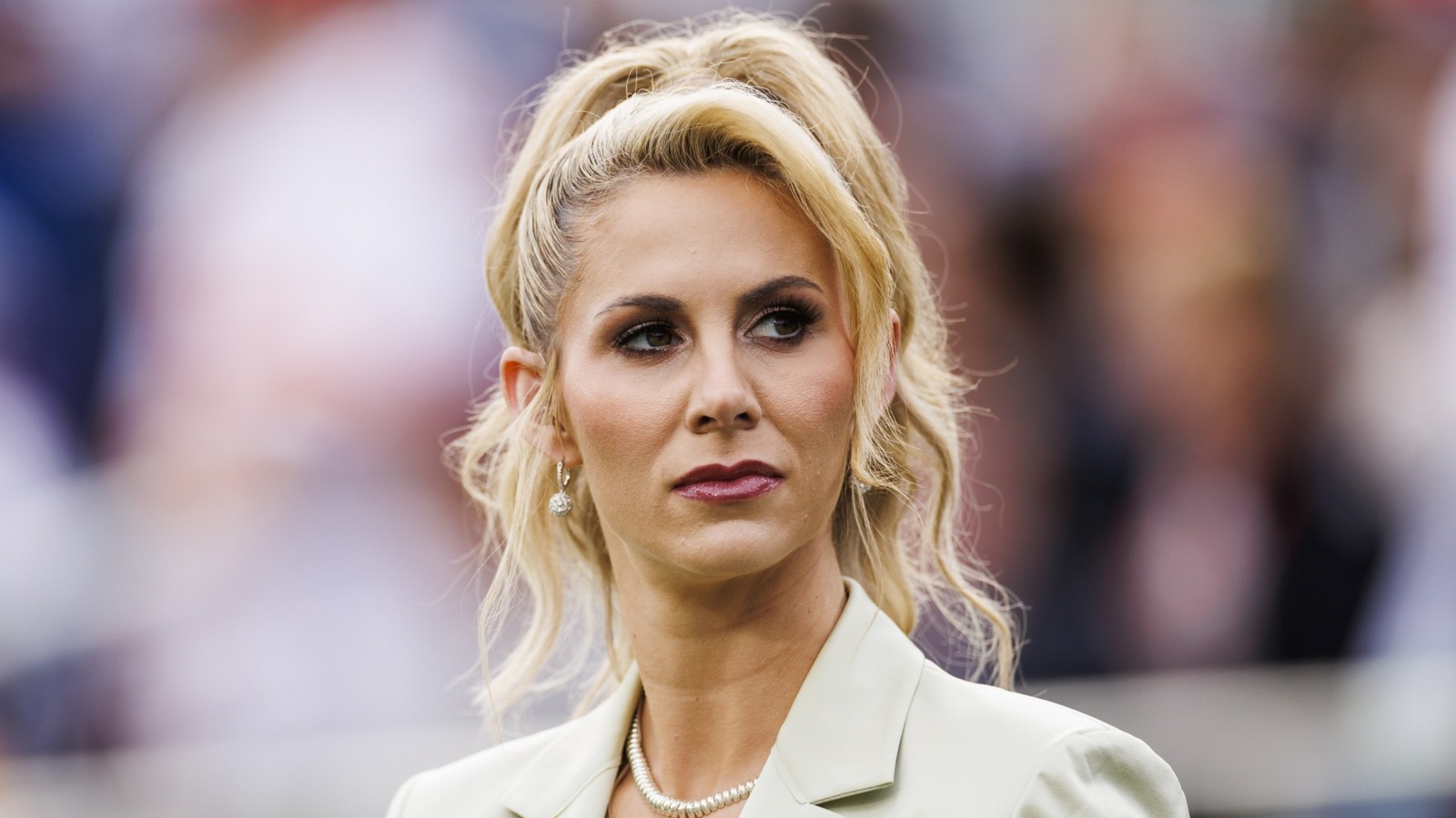 Sports Reporter Laura Rutledge Outfits That Totally Missed The Mark