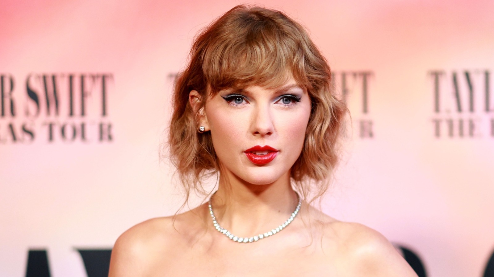 Taylor Swift Takes Her Spiciest Swing Yet With Life Of A Showgirl Album ...