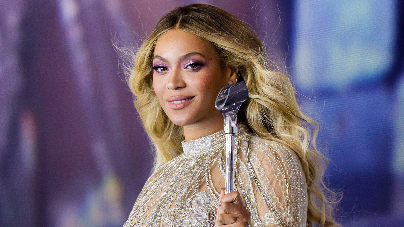 The Differences Between Root Touch-Up Techniques, Explained