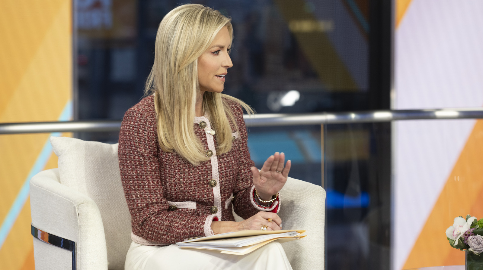 The Outdated Trend Fox News' Ainsley Earhardt Won't Stop Wearing