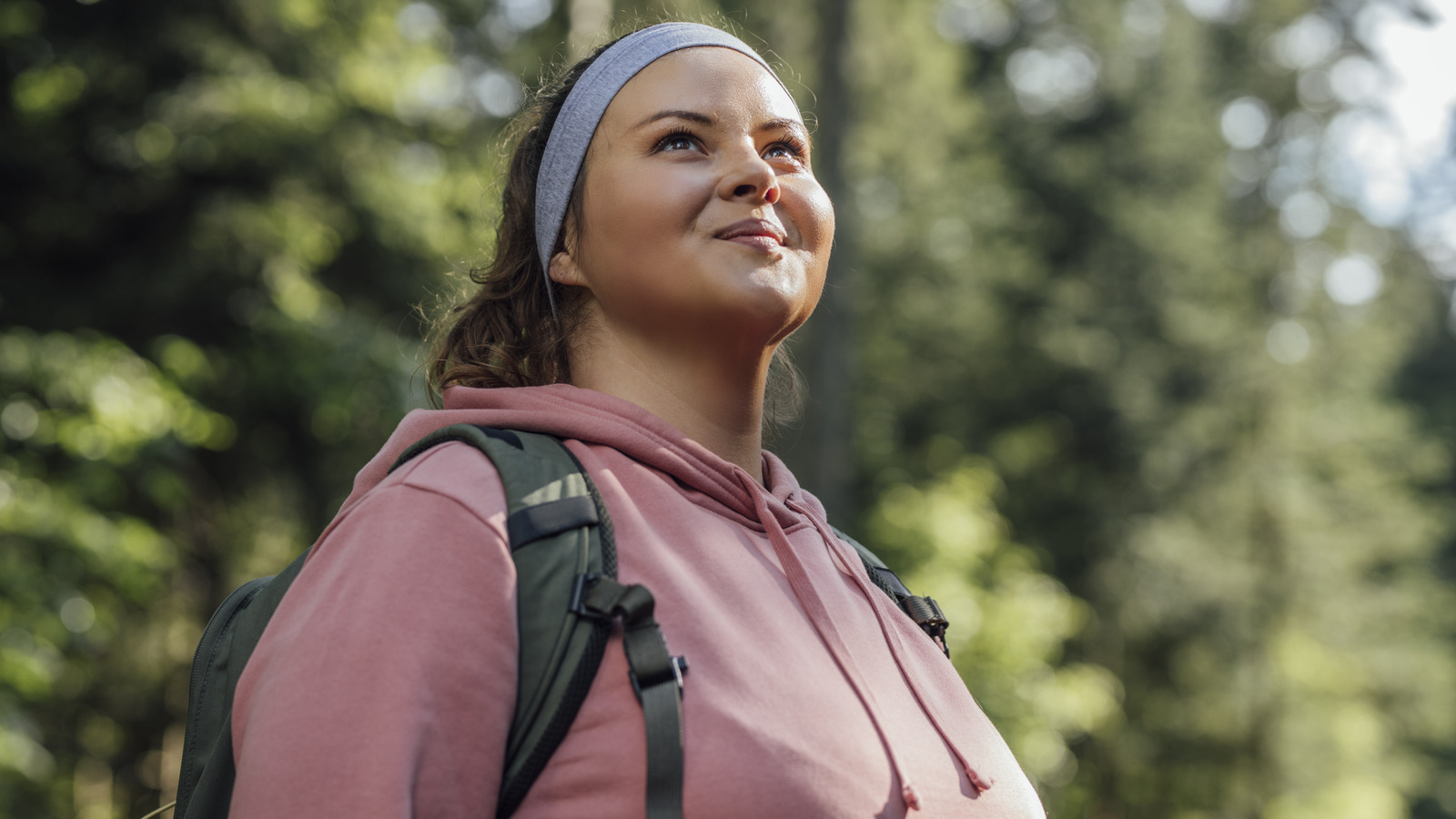 The TikTok Silent Walking Trend May Be Seriously Onto Something — Here ...